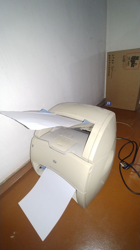 Принтер HP Lazer jet 1200