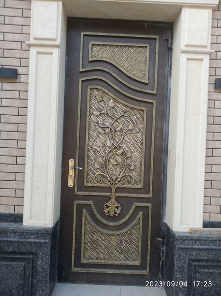Услуги сварочных и малярных работ.