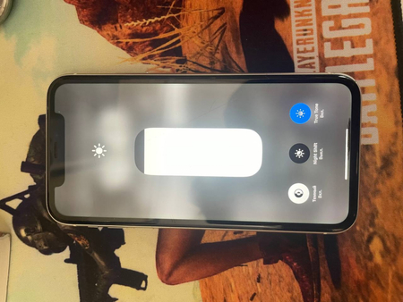 Iphone 11 oq 64gb