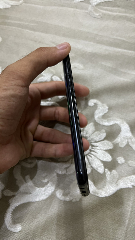 Samsung A40. 1 mln 260 ming