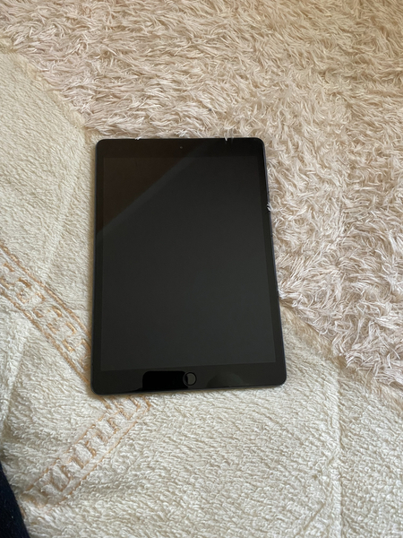 Ipad 8 32 GB space grey