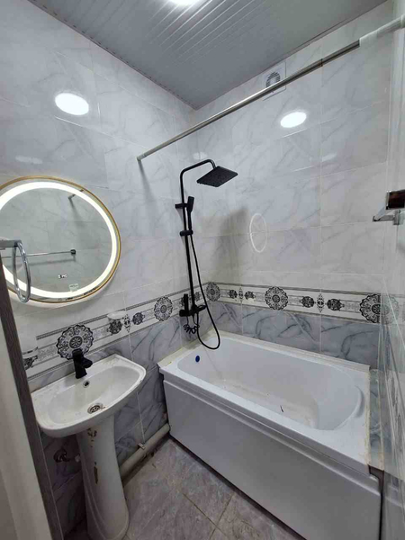 Ипотека Юнусабад 4,  2/3/4 площадь 60кв. Торец