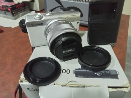 Фотоаппарат сенсорный Canon EOS M200