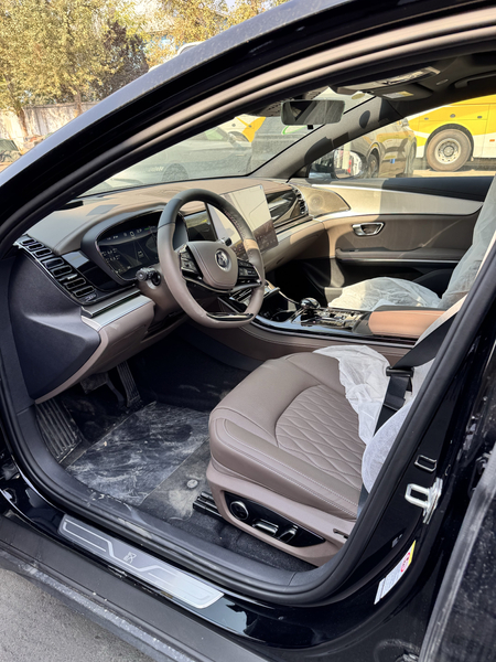 BYD HAN 605км 2025-Рест Абсолютно Новый 1-шт Черный в Ташкенте Готовый