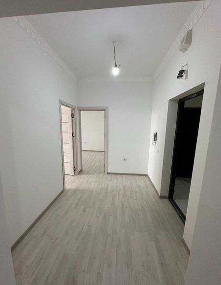 ! Sergeli Yengi Darxon 2 xona 16 etaj srochno sotiladi