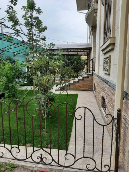 Продается дом   Юнусабадский район  Бадамзар   6 соток