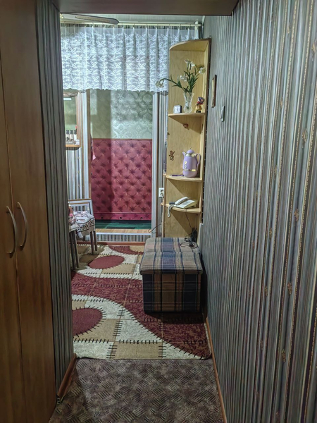 Продаю Квартиру Яшнабадский р-он Авиасозлар-1. 1-ком 3-этаж 9-этажном