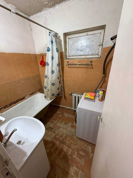 Сдается квартира на Бадамзаре (Метро Бадамзар) 2х комнатная