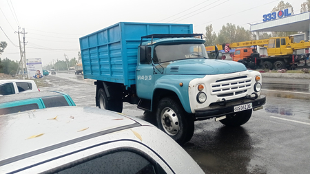 Zil 130 xolati zoʻr