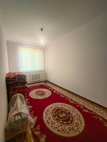 Продаётся квартира 2/5/5 на БИЙ, ост.Художников