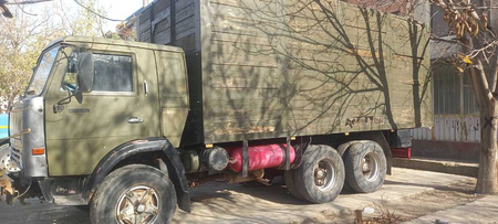Kamaz shoshilinch sotiladi