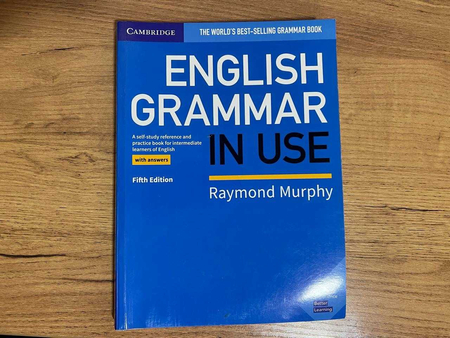 English grammar in use. Книга английской грамматики.