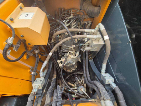 Ekskvator Hyundai HW 145