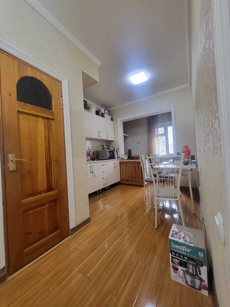 Продаётся 2х комнатные две квартиры на  Ц-6 Br17