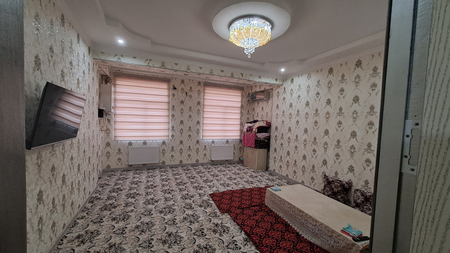 Kvartira sotiladi 75m² 2-qavatda, 8-qavatlii dom