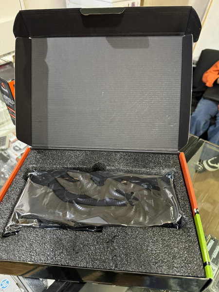 Gigabyte rtx2060 Super 8gb/192bit/ddr6
