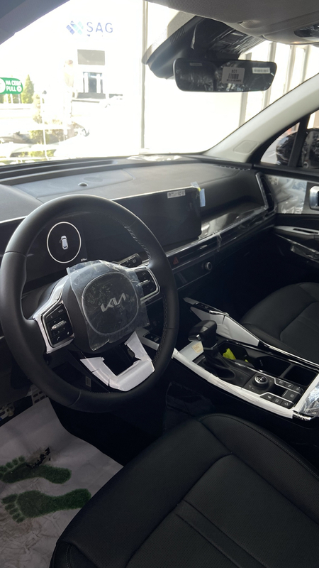 Kia sorento  новый