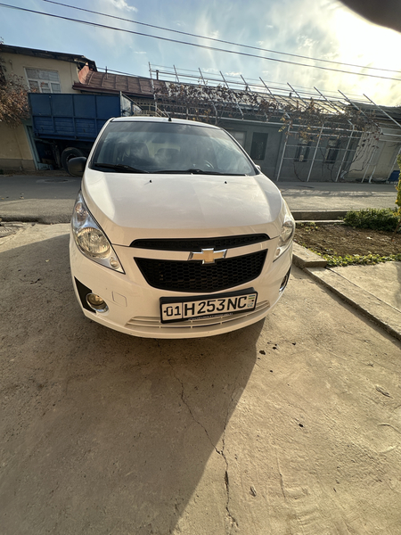 spark 2011 yil avtomat 170km
