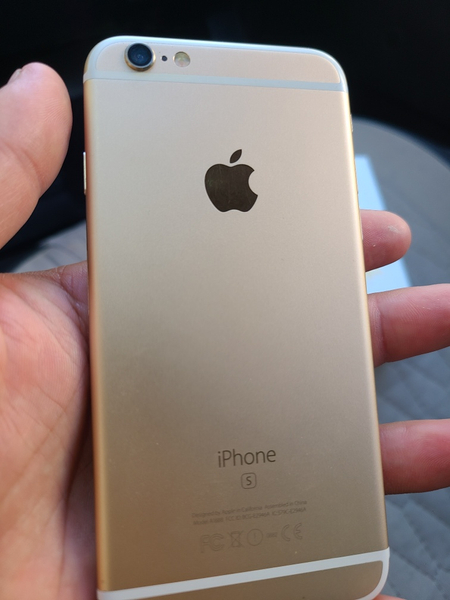 IPhone 6 S ishlashlari ideal bir qo'l ishlatilgan