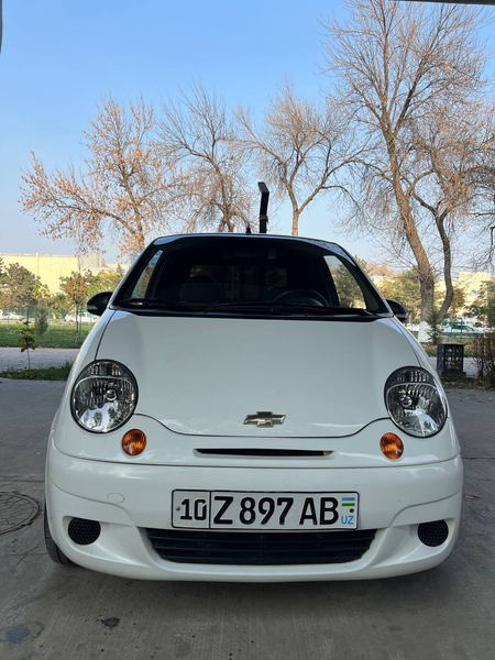 Matiz 3. Sotiladi kraska toza. Naqtga, variantga yuq.