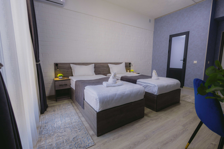 Барча шароитларга эга қулай мехмонхона (BeshChinor Hotel)
