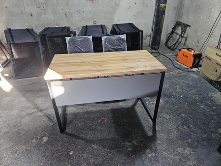 Loft stol ishlab chiqaruvchilardan