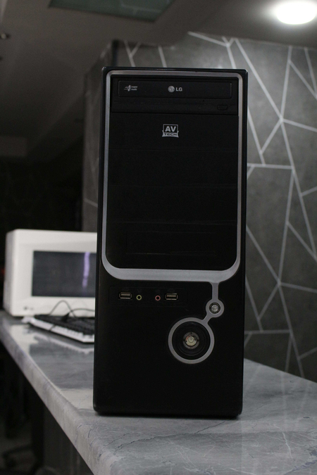 компьютерный кейс Foxconn G31 DDR2 Windows 7
