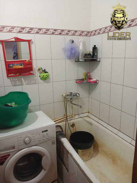 Срочно Продается 2х Квартира на 3 этаже Ор-р: Шарк1 Кафе Барака