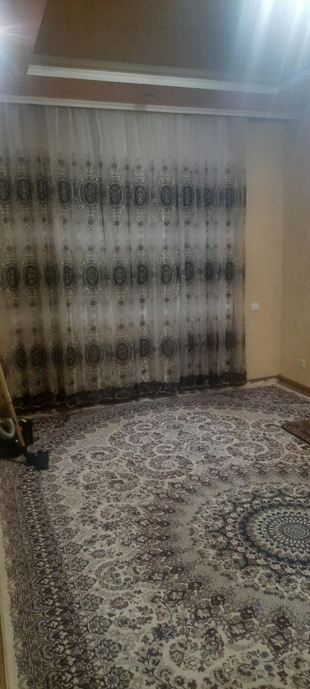 Боллар кизлар оила 
Сергли 4 Ярмарка
Метро _Турон ст
2 хона люкс_400$