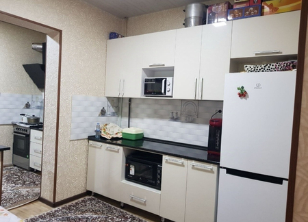 Академгородок. 1-Комн. 2-Этаж. Кирпичный. 26м². Ялангач. Ттз. Феруза.