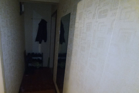 Двухкомнатная квартира 48м2 сдаётся долгосрочно на двухэтажного дома .