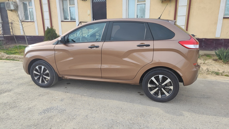 LADA Xray Xolati zur