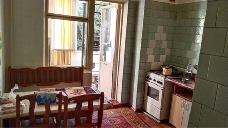Мирзо Улугбек р-н, Ахмад Югнакий 3/3/5 балкон 2*6, 91.2 кв (своя)