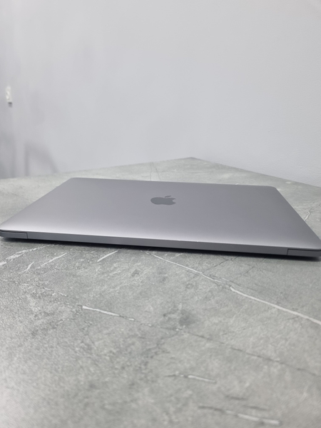 MacBook pro 2019