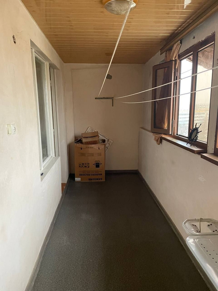 Продается 2 ком. кв. 8 эт. Трелистник 80 магазин.