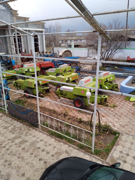 Claas markant 65 класс подборшик