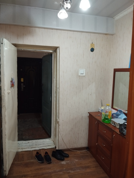 Продается 2 х комнатная квартира