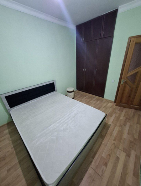 Сдаётся 2 х комнатная квартира Юнусабад 11 кв Мегапланет метро