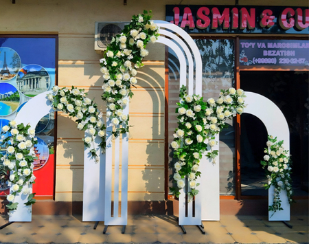 Jasmin & Guli Decor