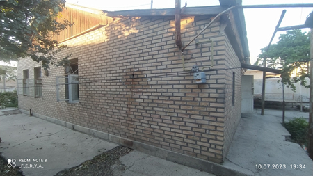 Qiziltepa hovli sotiladi