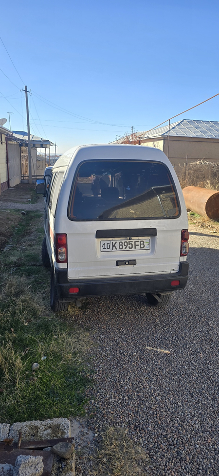 damas sotiladi parkent tumanida