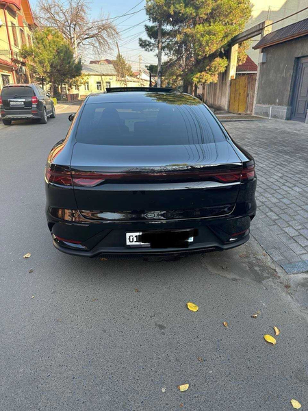 BYD HAN black edition, 3.9 сек. 2023