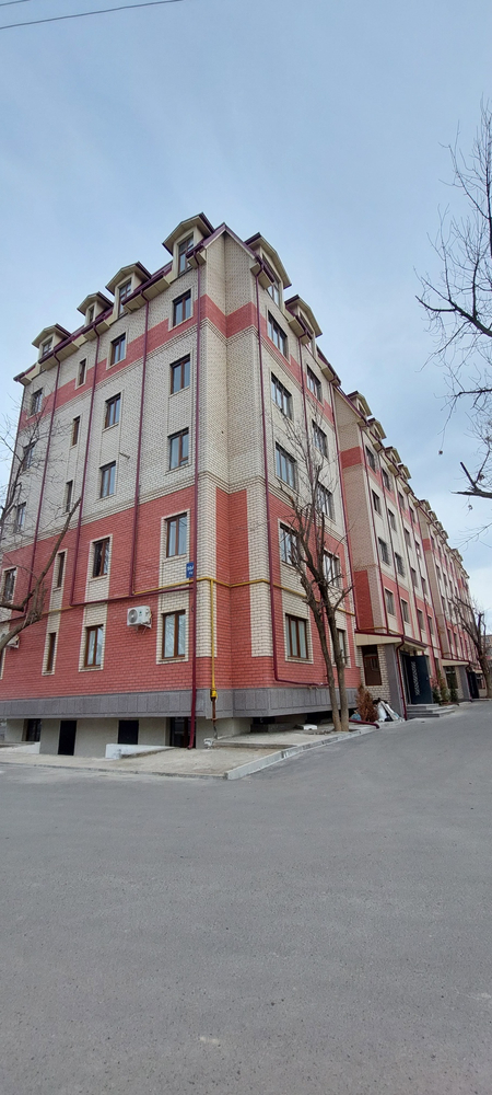4/2/6 Новостройка New Life Feruza 
Своя без посредников 
С кадастром