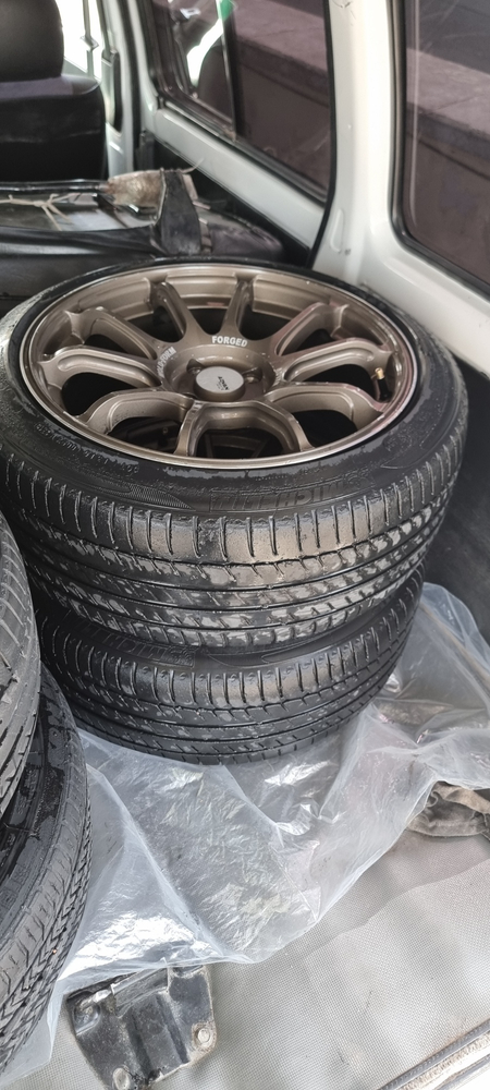 R17 sport diska sotiladi