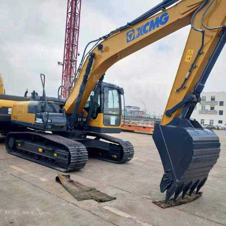 Экскаватор Гусеничный XCMG XE265C 1.25 куб в наличии лизинг 15%