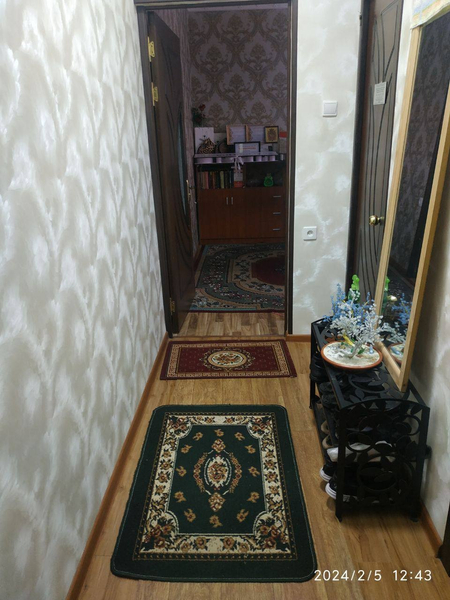 Мирабадский район 
Куйлюк 3 массив 
3-х комнатную