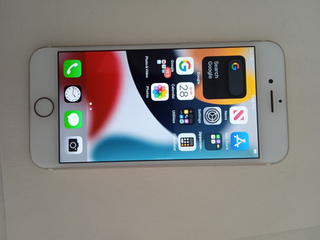 Iphone 7 sotiladi