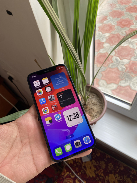 Iphone 12/LLa 128gb srochna sotiladi.