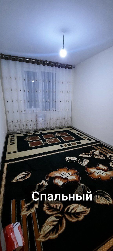Sergeli choshtepa metro 3 xonali lubboyiga 500$