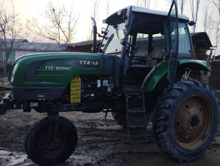 TTz Ls 100HC traktor